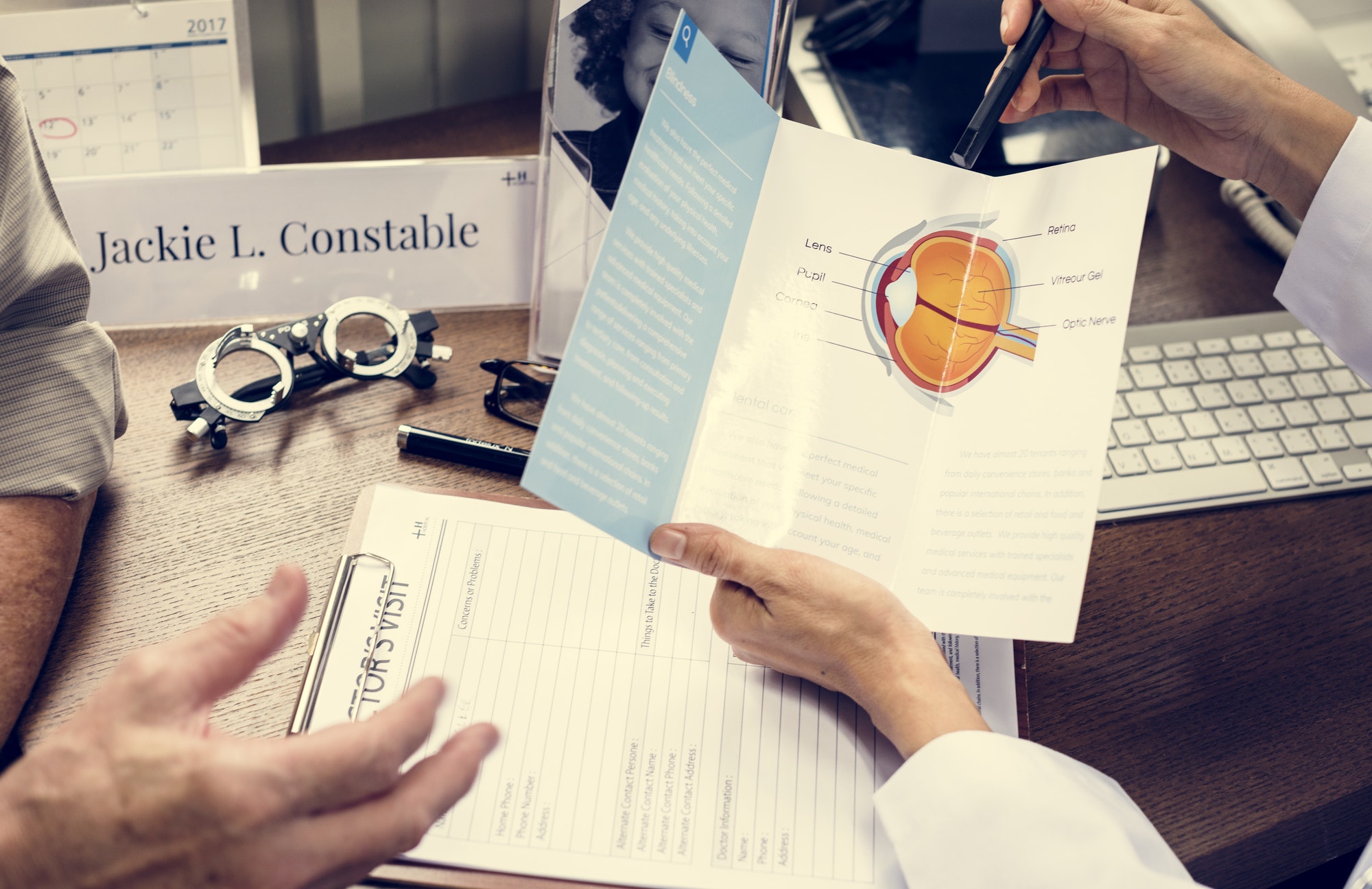 Eyes vision brochure – BM HEALTH solutions